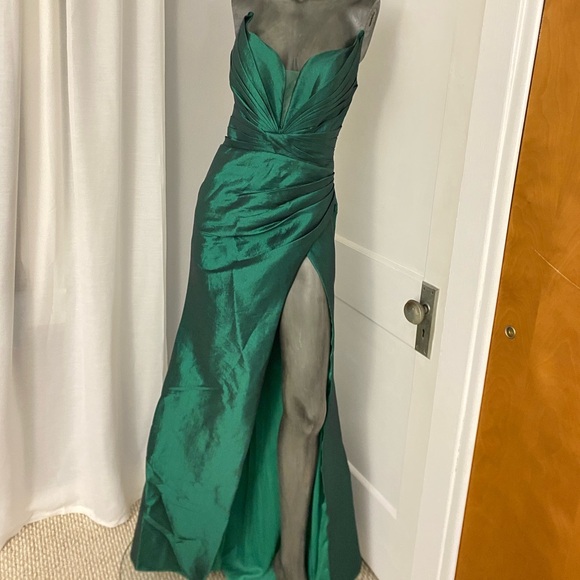 SHEIN | Dresses | Prom Dress Shein Belle Alien Queen Dress | Poshmark